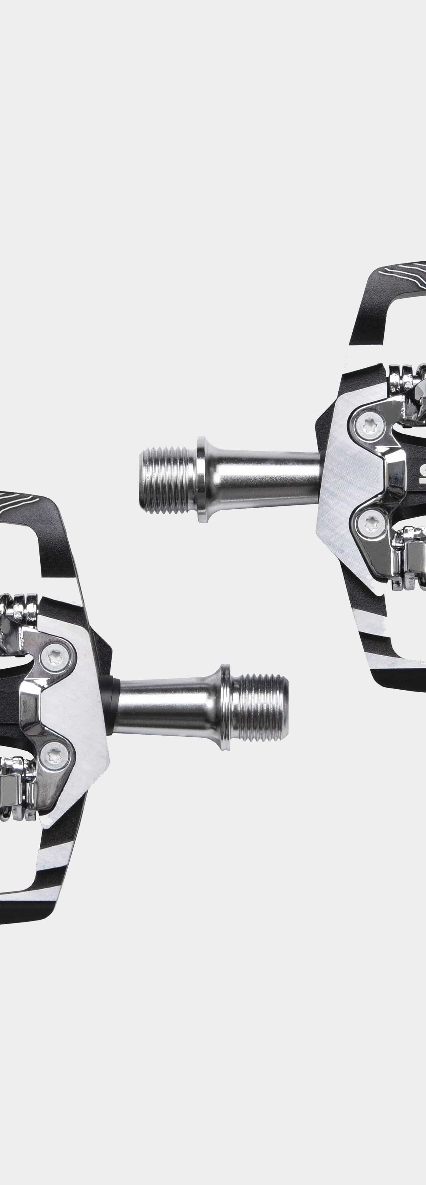 Clipless Platform Pedals With Double-Sided SPD Clips